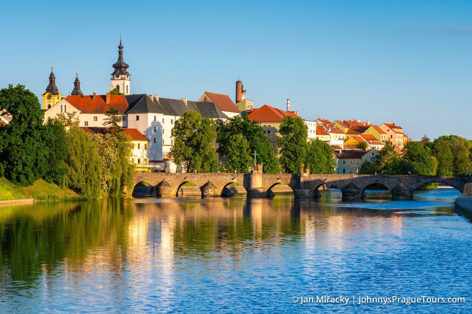 9 Must-Visit Prague Instagram Spots for Stunning Photos in 2024